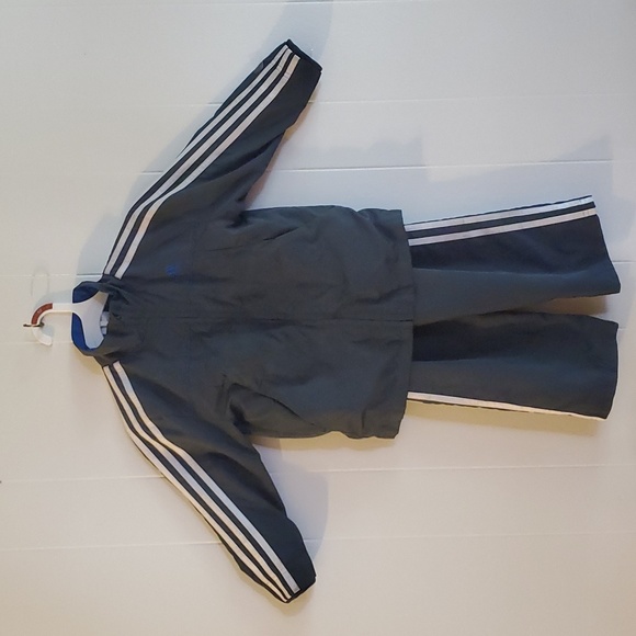adidas | Matching Sets | Boys 4t Adidas Gray Tracksuit | Poshmark